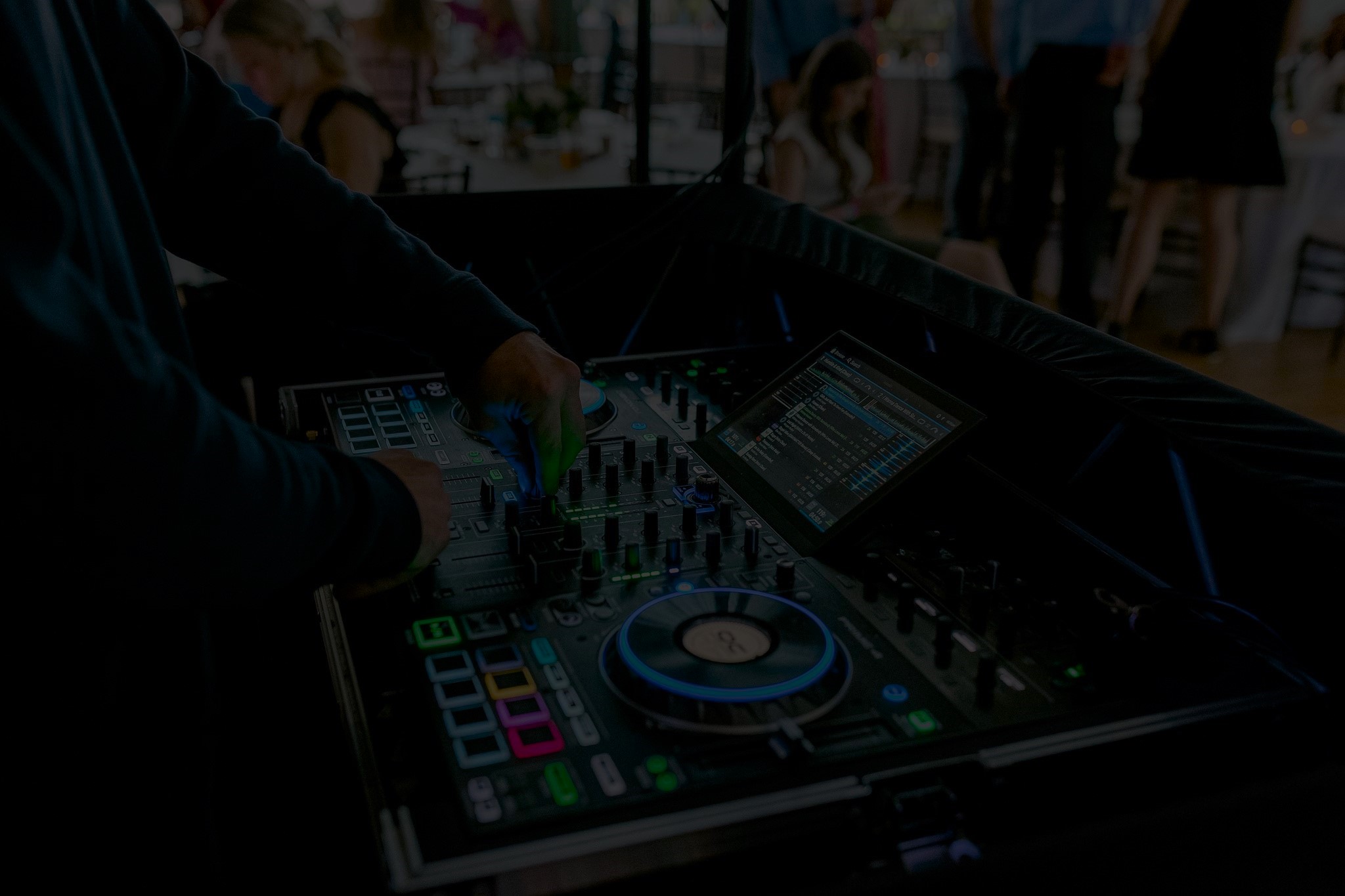 QC Event Sound | Easiest Wedding DJ in Michigan